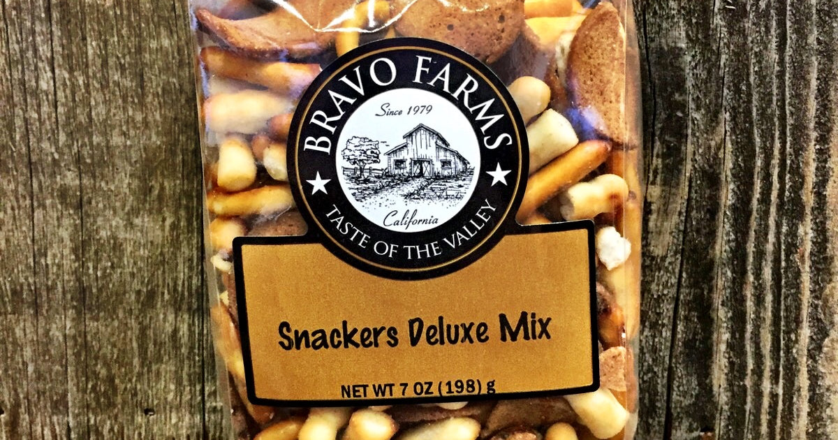 Snackers Deluxe Mix 7oz – Bravo Farms
